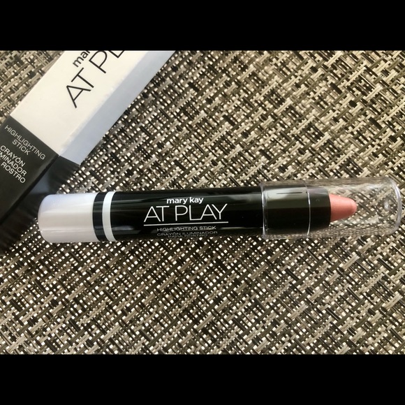 Mary Kay | Makeup | Mary Kay At Play Highlighting Stick | Poshmark